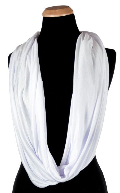 white loop scarf
