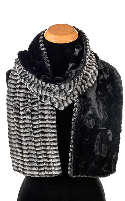 Classic Scarf - Two-Tone, Luxury Faux Fur in 8mm - Pandemonium ...